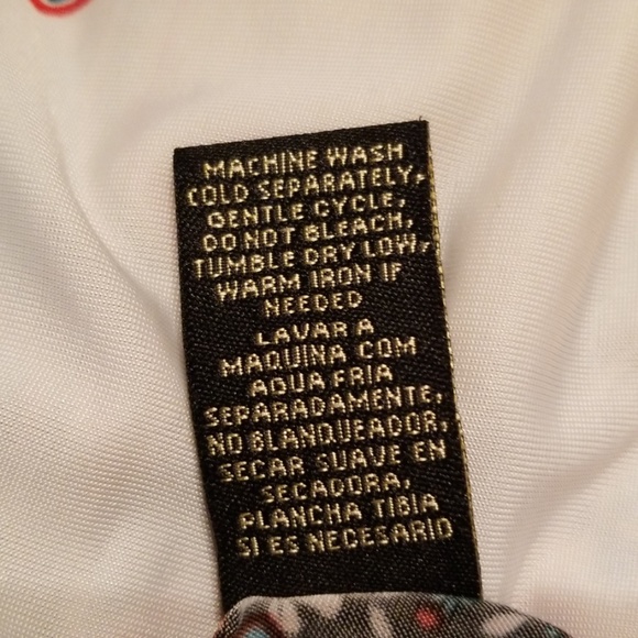 Milano | Tops | Milano Bold And Beautiful Blouse | Poshmark